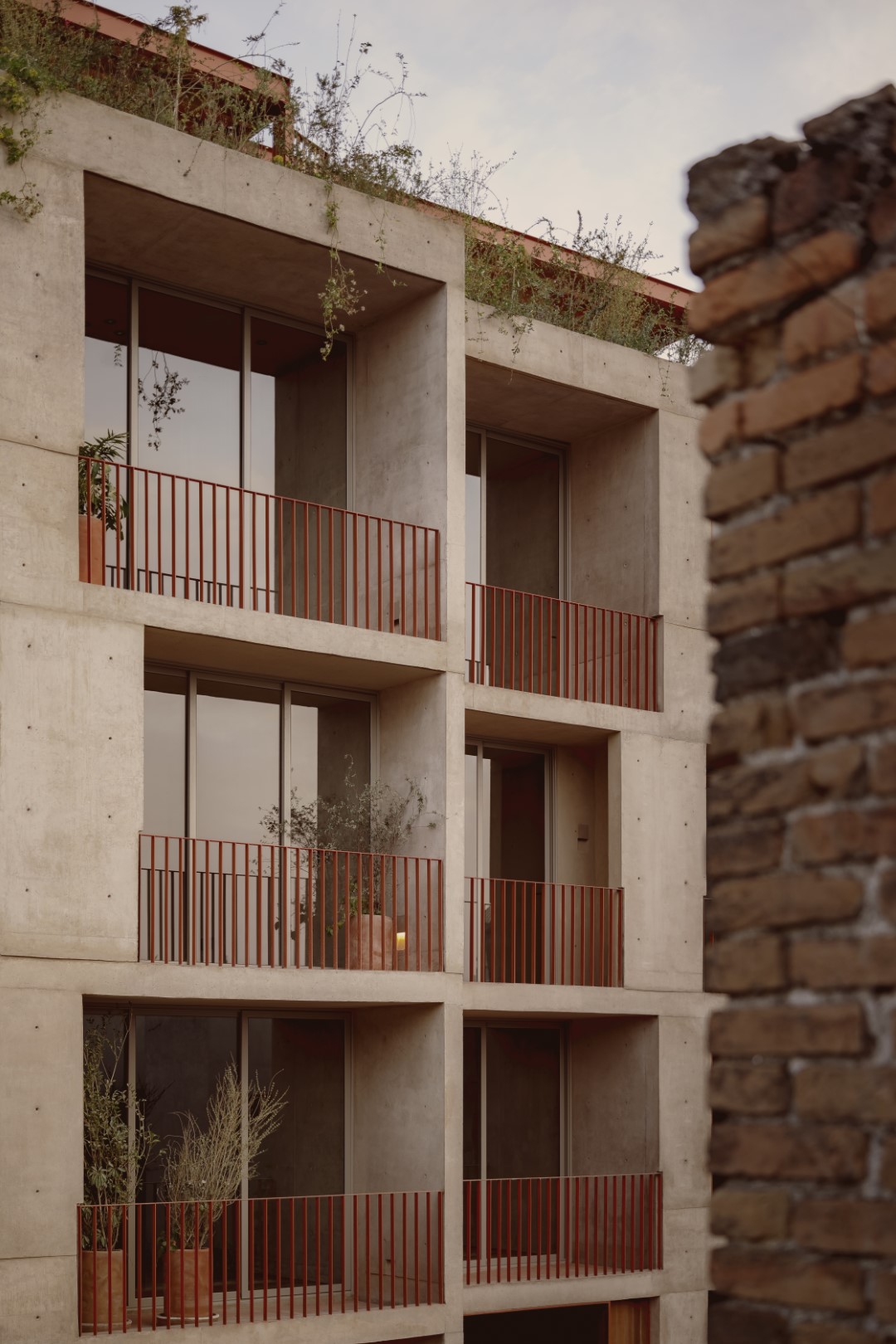 Edificio AM8 - CÉSAR BÉJAR STUDIO