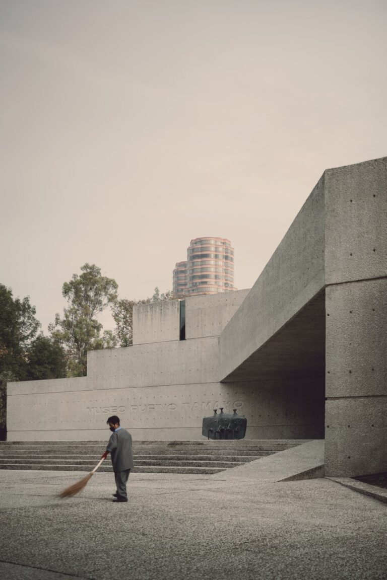 CÉSAR BÉJAR STUDIO